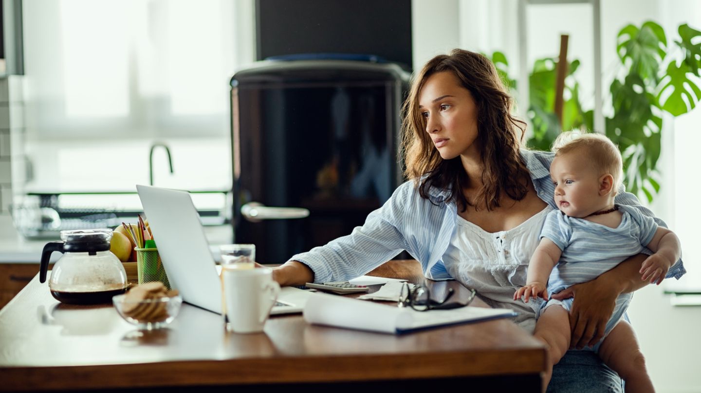Homeoffice mit Kindern: Die kreativsten Bilder auf Instagram | Eltern.de