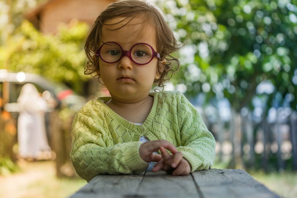 Sehstörung: Mein Baby braucht eine Brille | Eltern.de