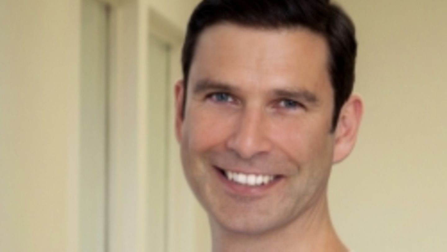 Prof. Dr. med. univ. Georg Griesinger, M.Sc. | Eltern.de