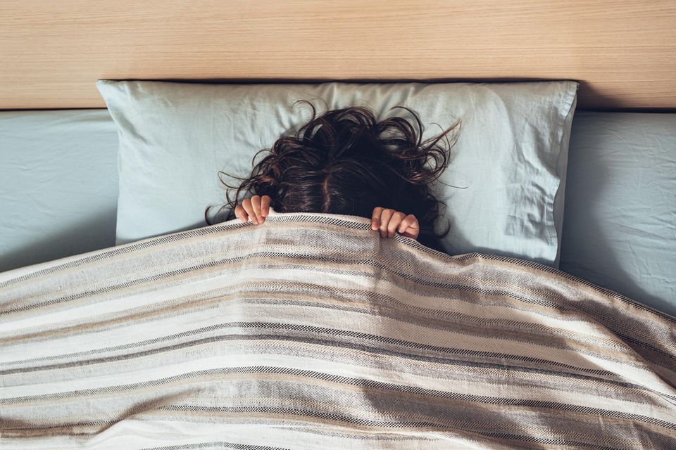 "Ich fürchte mich!": So unterstützt ihr ängstliche Kinder | Eltern.de