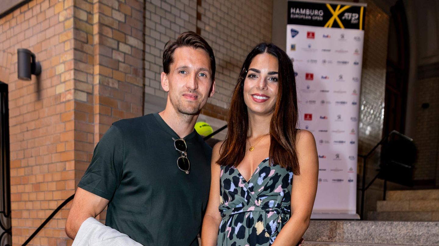 Lilli Hollunder + René Adler: Baby Nummer 2 ist da | Eltern.de