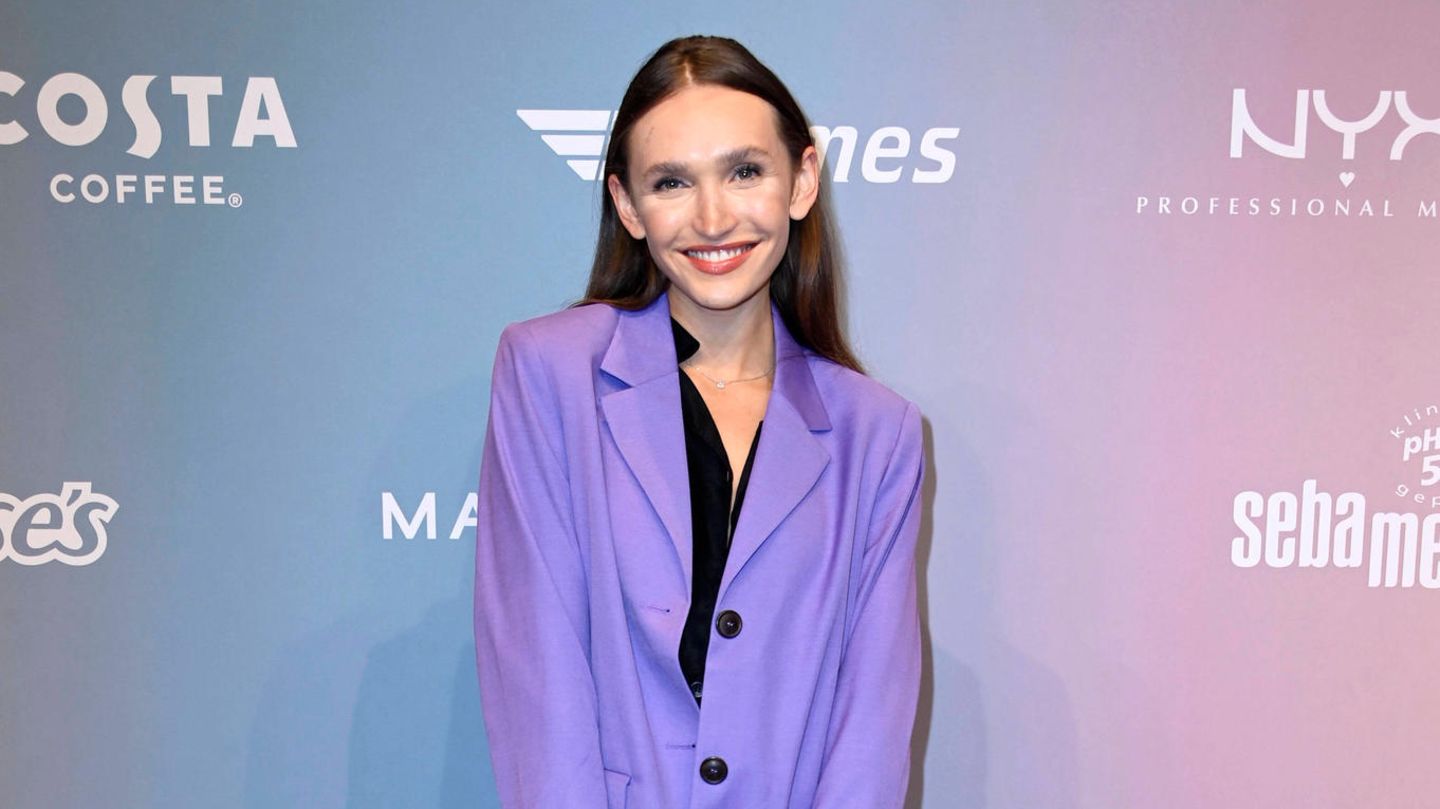 Anna Wilken: Ex-GNTM-Kandidatin ist wieder schwanger | Eltern.de