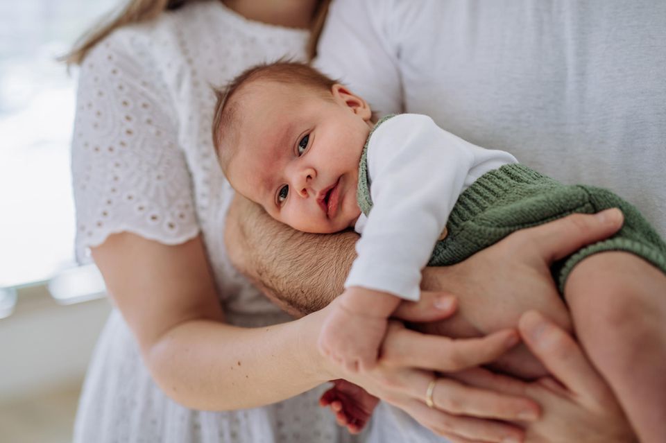 Diese Babys wurden mit dem Erbgut von drei Menschen geboren | Eltern.de