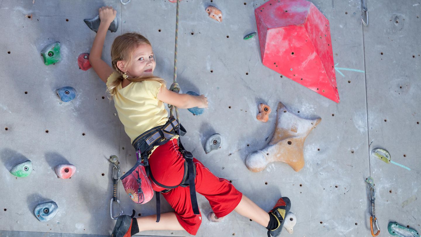Ängste überwinden: Wie wir mutige Kinder erziehen | Eltern.de
