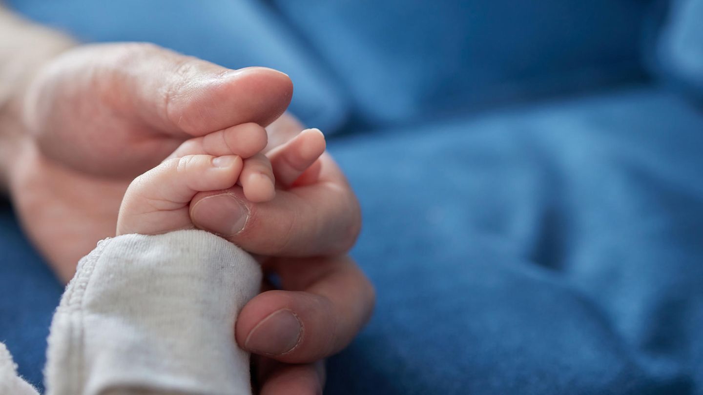 Emotionelle Erste Hilfe: Starke Eltern-Kind-Bindung von Anfang an ...