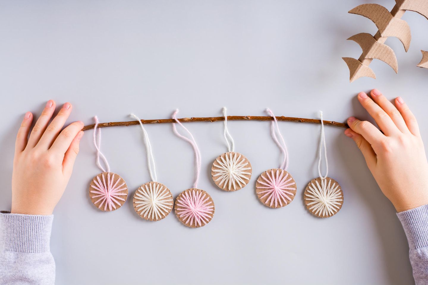 Basteln mit Kindern: 12 kreative DIY-Ideen mit Wolle | Eltern.de