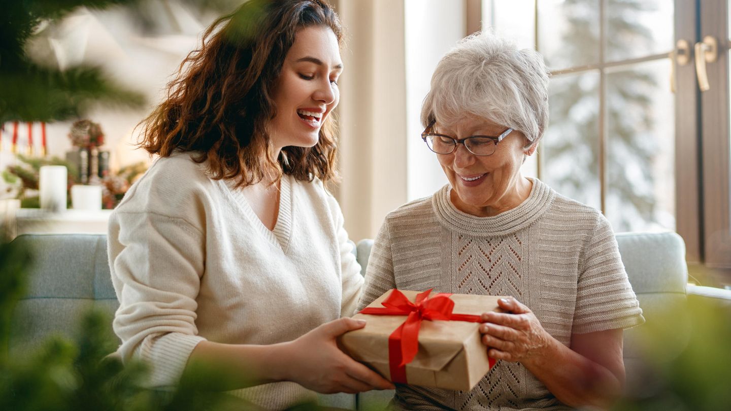 Weihnachtsgeschenke für Mama: Die schönsten Ideen | Eltern.de