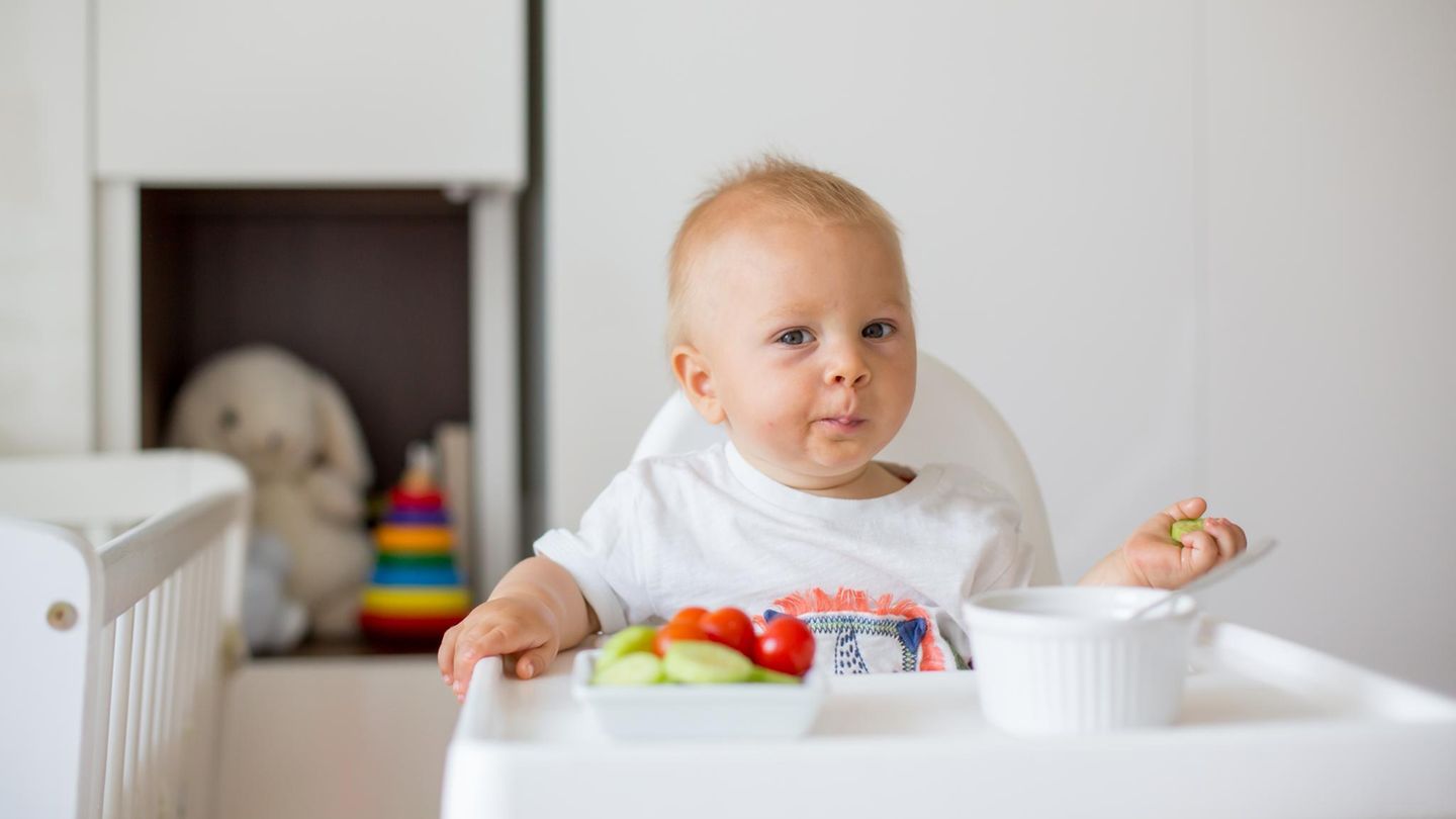 Dein Kind wirft mit Essen? Dann probier die "Nein-Danke-Schüssel" aus ...