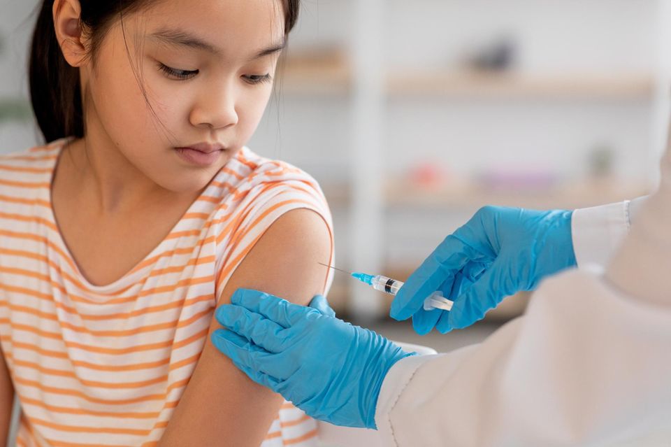 RSV-Infektion: Impfung während der Schwangerschaft soll Mutter und Baby ...