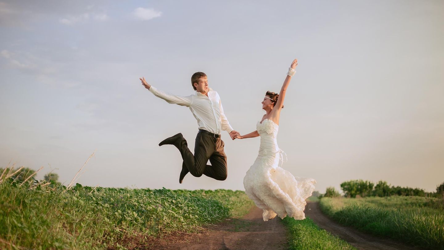 Hochzeit: 20 witzige Anekdoten von eurem großen Tag | Eltern.de